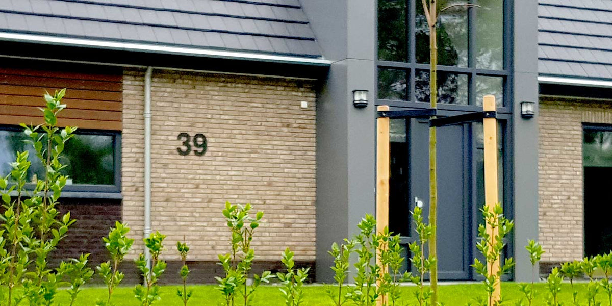 Ontdek de Nieuwste Huisnummer Trends voor een Stijlvolle Entree ...